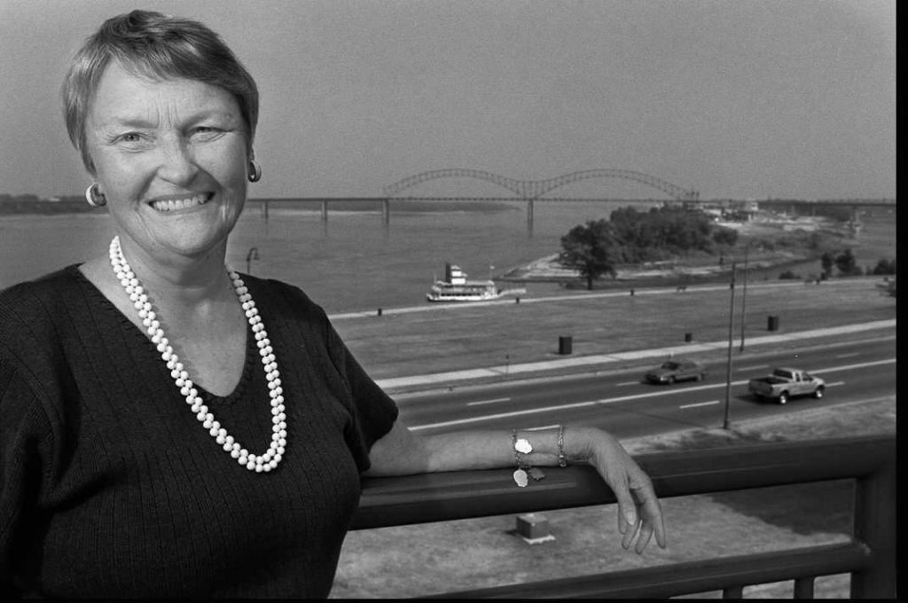 Tandy Gilliland and Patricia Merrill – Women of Achievement